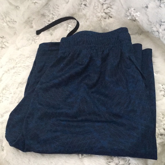 Champion | Shorts | Nwot Champion 9 Mens Athletic Blue Shirt Sz S ...